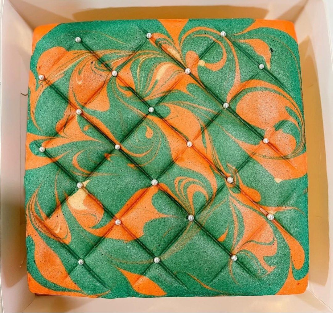 Marble cake / Diwali marble kek / freshly baked / butter cake / moist ...