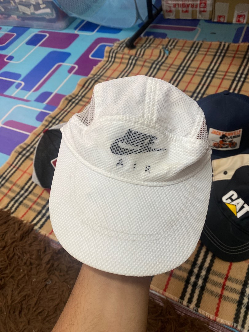Nike running cap, Men's Fashion, Watches & Accessories, Cap & Hats on ...