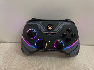 清貨價～(全新) 飛智八爪魚3 One Piece 聯乘版本 多平台電競遊戲手掣(Switch/PC/手機) Game Controller ...