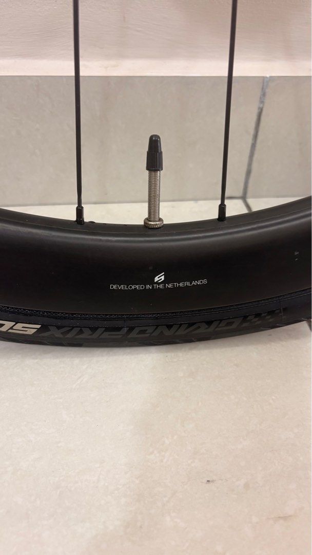Scope R4 Disc Wheelset, Sports Equipment, Bicycles & Parts, Bicycles on ...