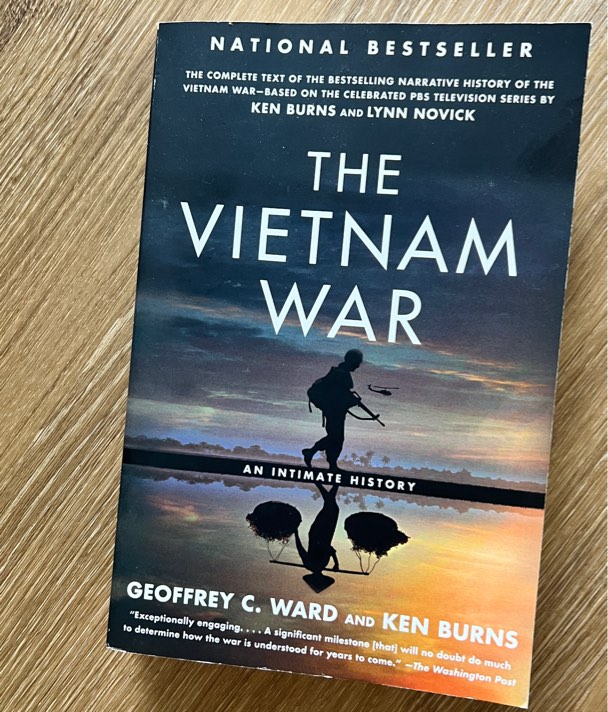 The Vietnam War: An Intimate History, Hobbies & Toys, Books & Magazines ...