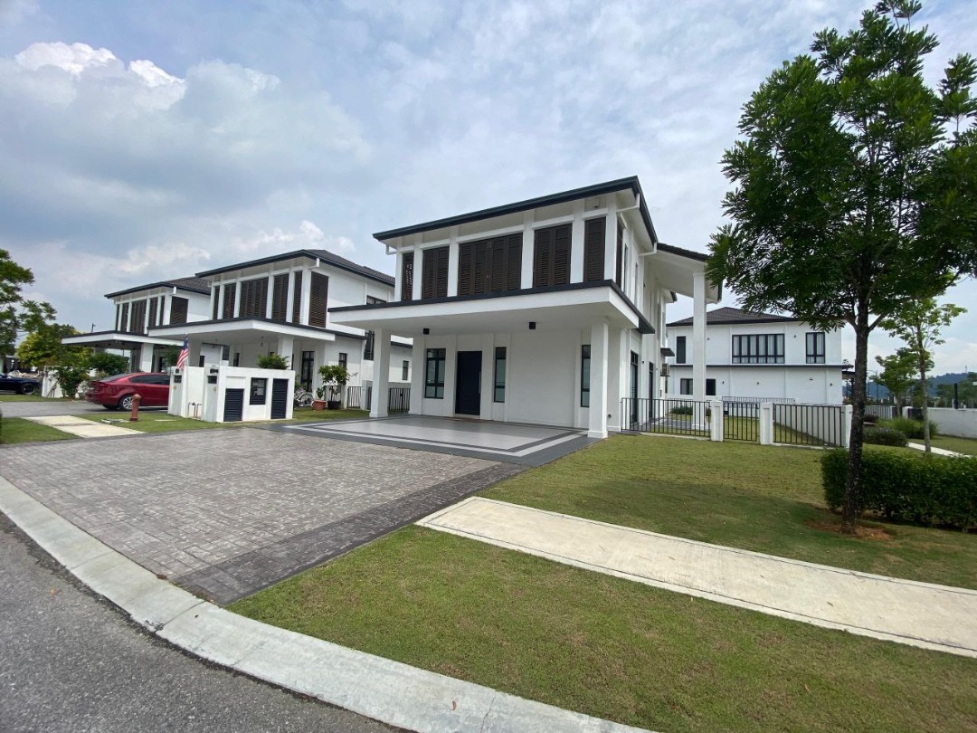 Double Storey Bungalow END LOT UNIT TYPE B4 - Five Spacious Bedrooms ...