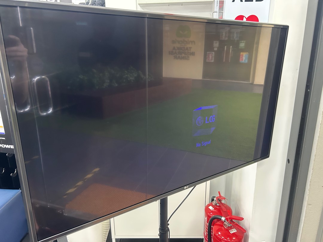 LG 43 inch TV (Defect), TV & Home Appliances, TV & Entertainment, TV on ...