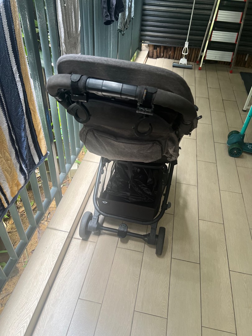 Mini by Easywalker Stroller - Grey, Babies & Kids, Going Out, Strollers ...