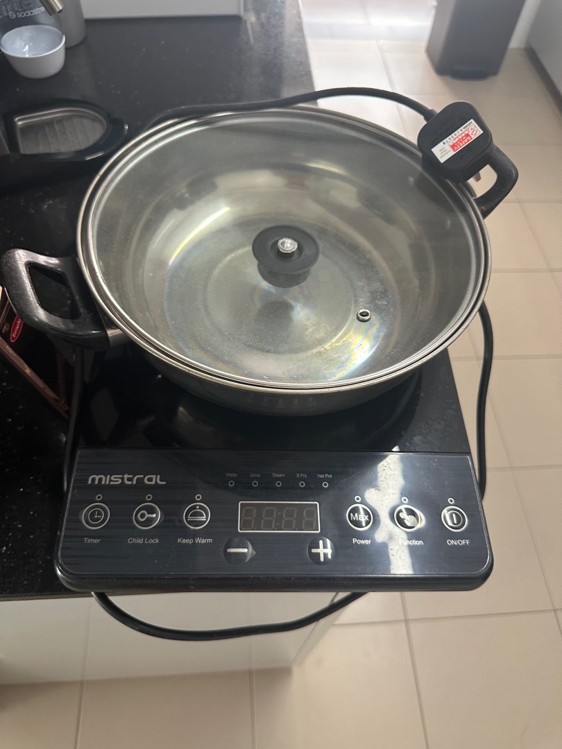 Mistral Induction Cooker, TV & Home Appliances, Kitchen Appliances ...