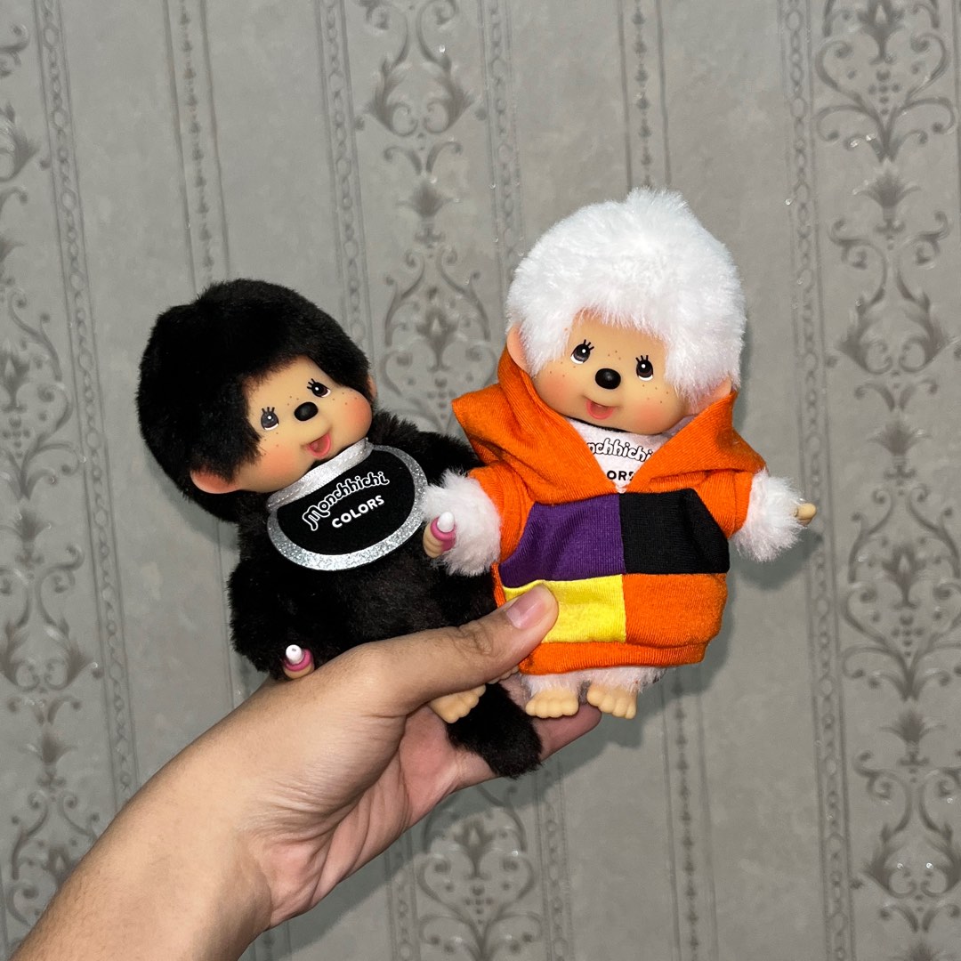 Monchhichi Colors White & Black, Toys & Collectibles, Mainan di Carousell
