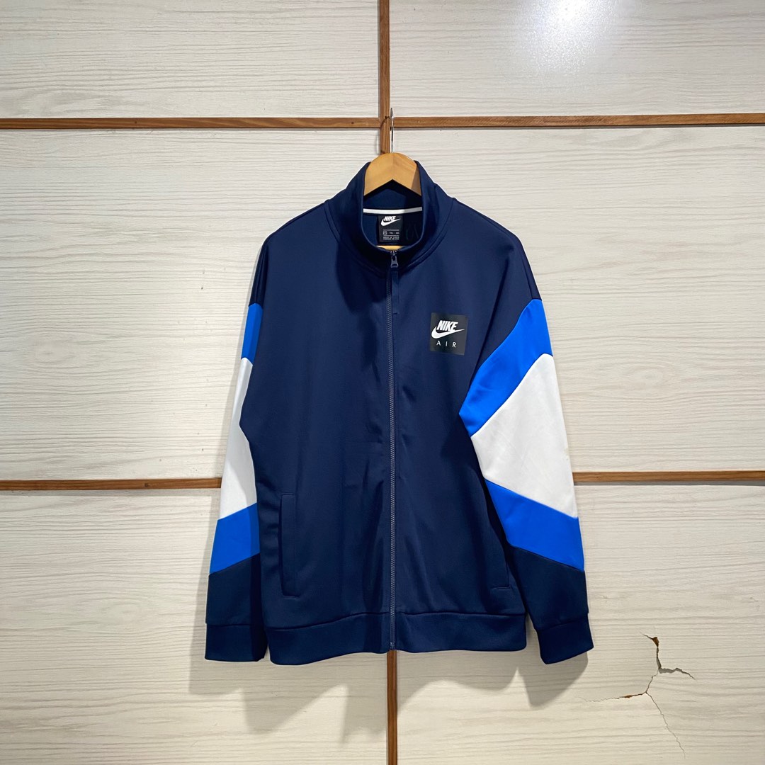 Nike Air Track Jacket Tri-Toned wt Back Big Logo 🔥, Men's Fashion ...