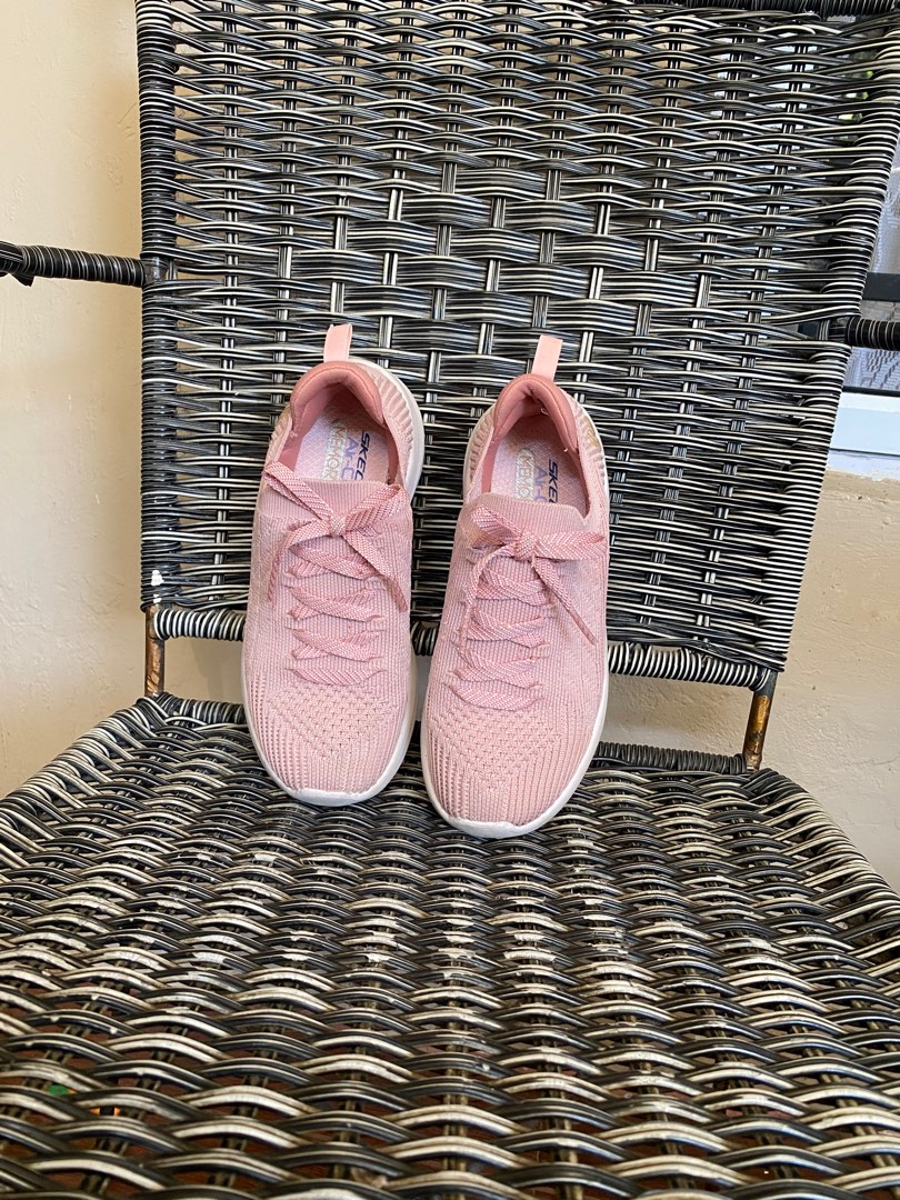 Skechers, Bayi & Anak, Lainnya di Carousell