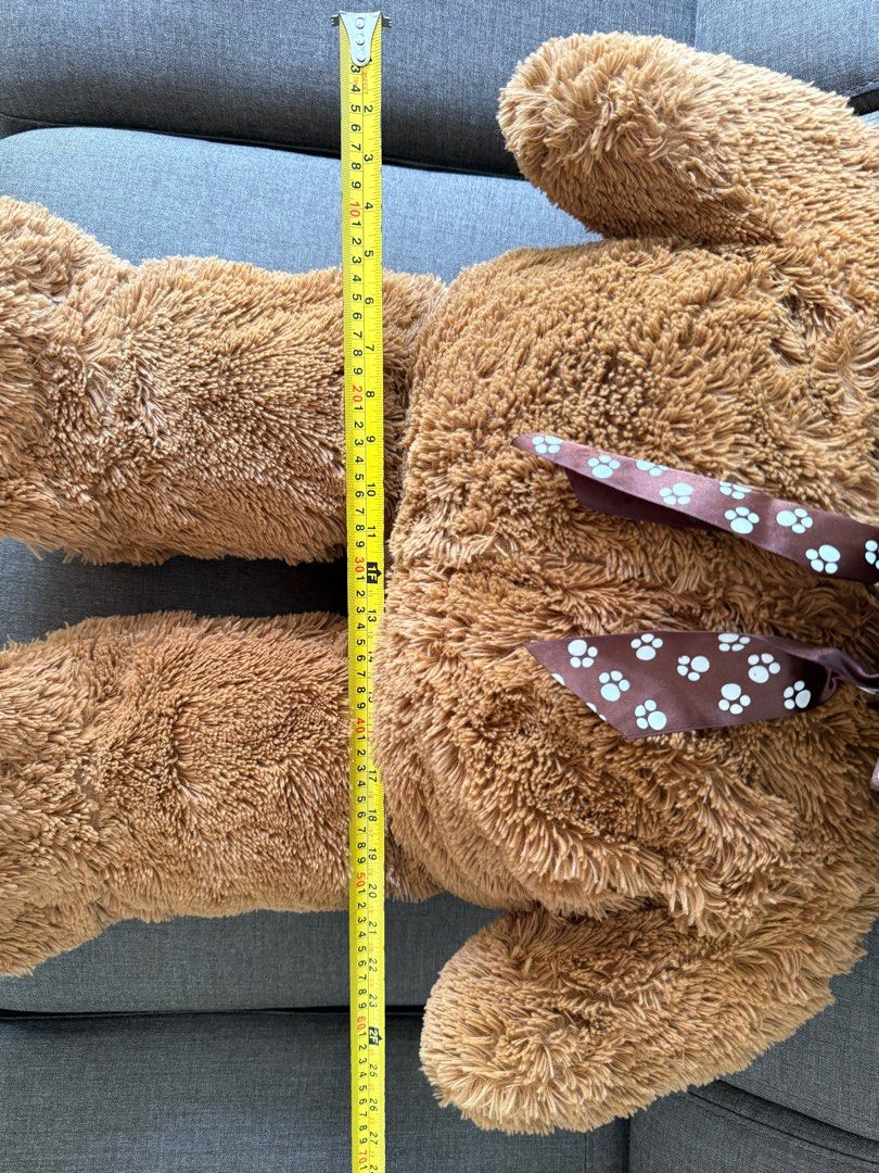 1m tall teddy bear plushies, Hobbies & Toys, Toys & Games on Carousell