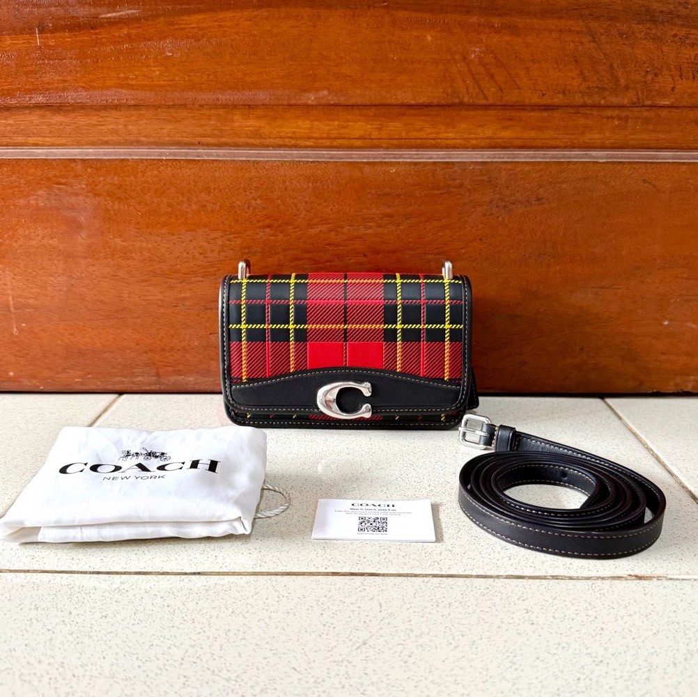 Coach butik bandit small original, Fesyen Wanita, Tas & Dompet di Carousell