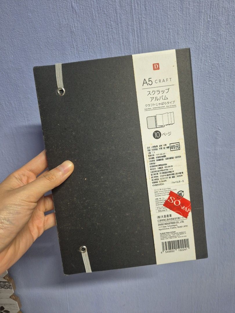 Daiso Black A5 Scrapbook Album, Hobbies & Toys, Stationery & Craft ...