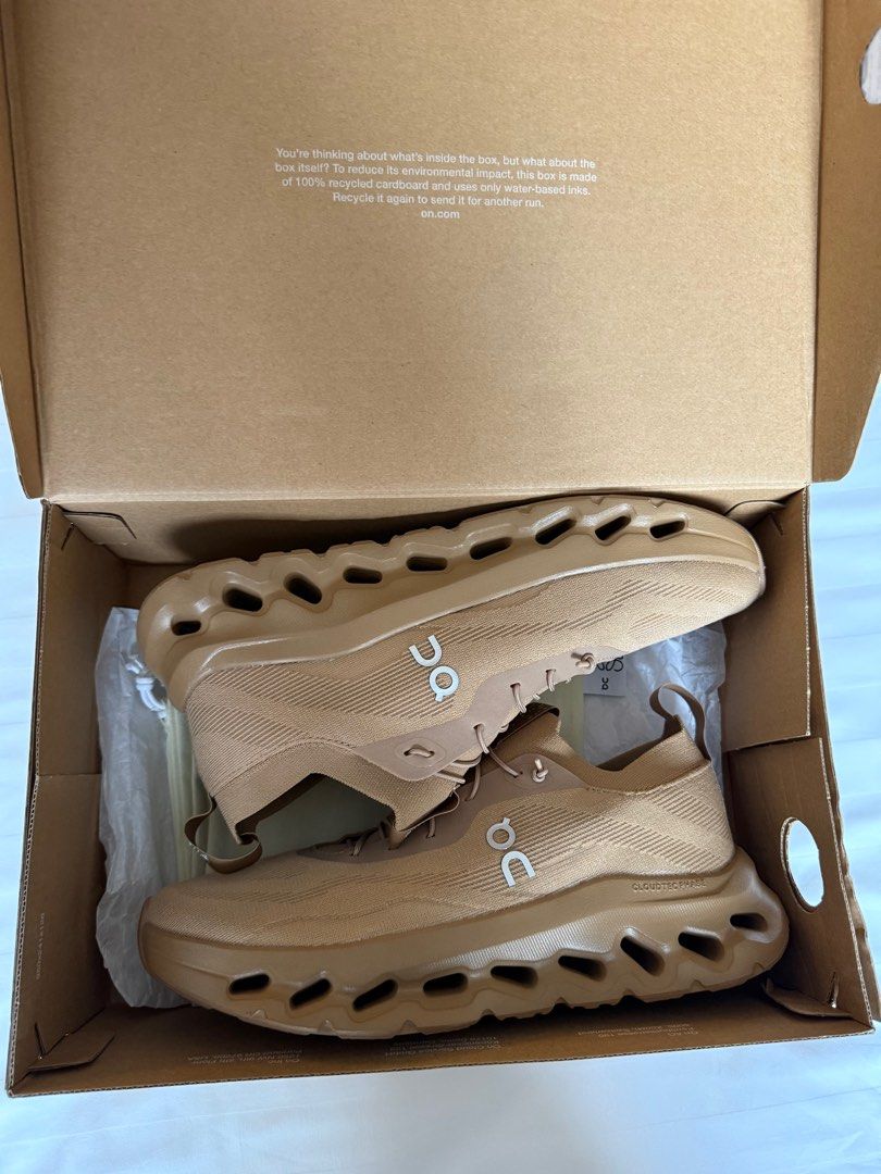 Loewe x On Cloudtilt Dark Sand, Men's Fashion, Footwear, Sneakers on ...