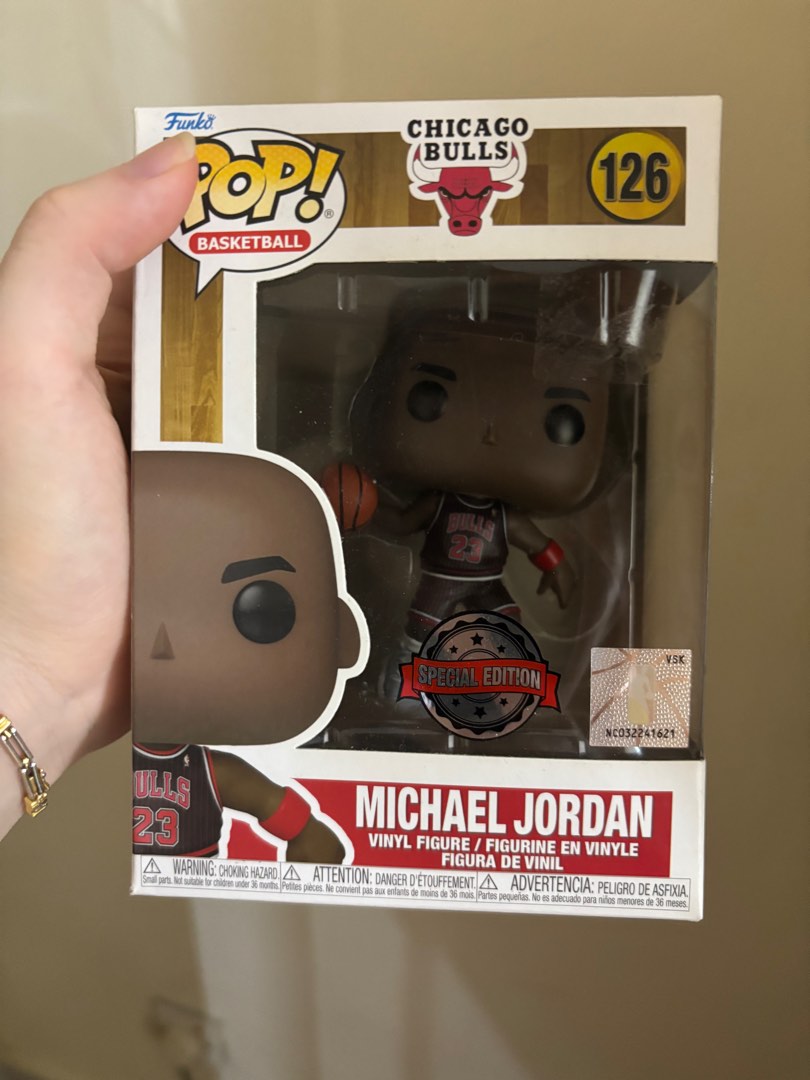 Michael Jordan Funko Pop 126, Hobbies & Toys, Collectibles ...
