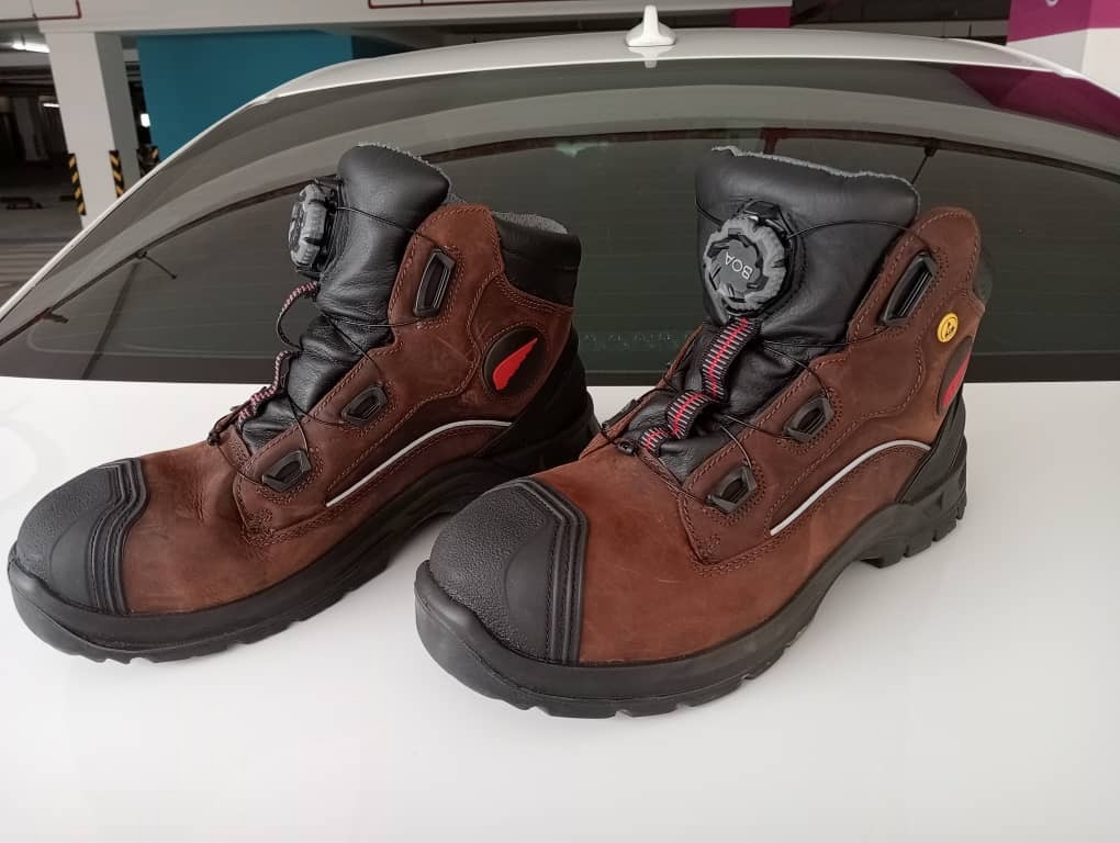 Red wing safety shoes, Men's Fashion, Footwear, Shoe inserts ...
