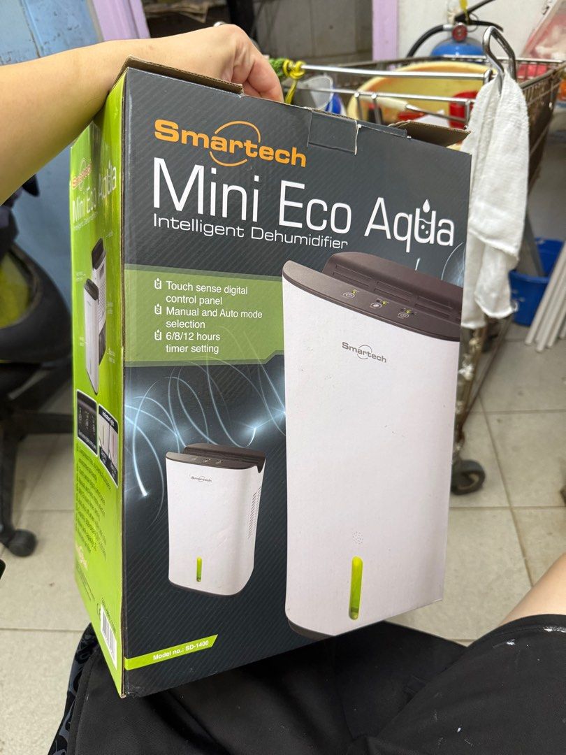 Smartech Mini Eco Aqua SD-1400 智能抽濕機, 家庭電器, 空氣清新機及抽濕機 - Carousell