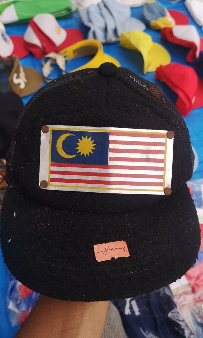 Cap lama bendera kebangsaan, Men's Fashion, Watches & Accessories, Cap ...