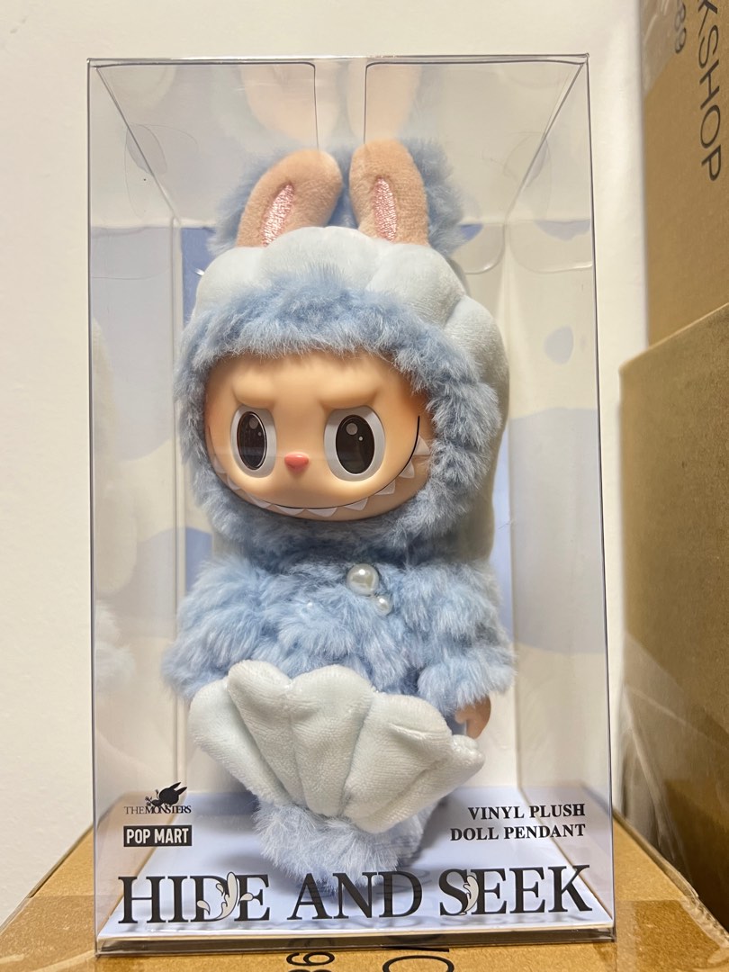 Labubu merlion, Hobbies & Toys, Toys & Games on Carousell