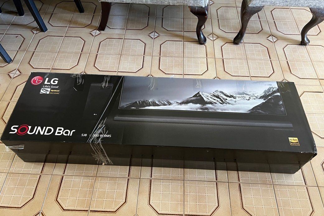 LG SJ8 Soundbar - 300W RMS - 4K Compatible, Audio, Soundbars, Speakers ...