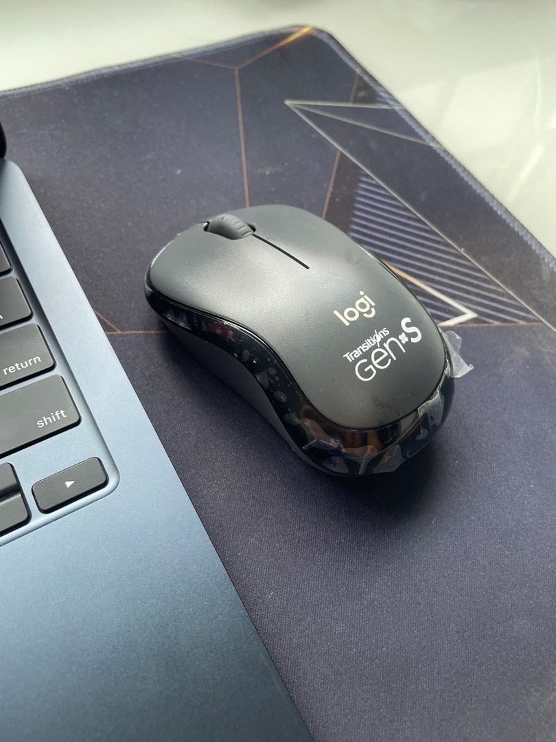 Logitech M220 Wireless Mouse, Computers & Tech, Parts & Accessories ...