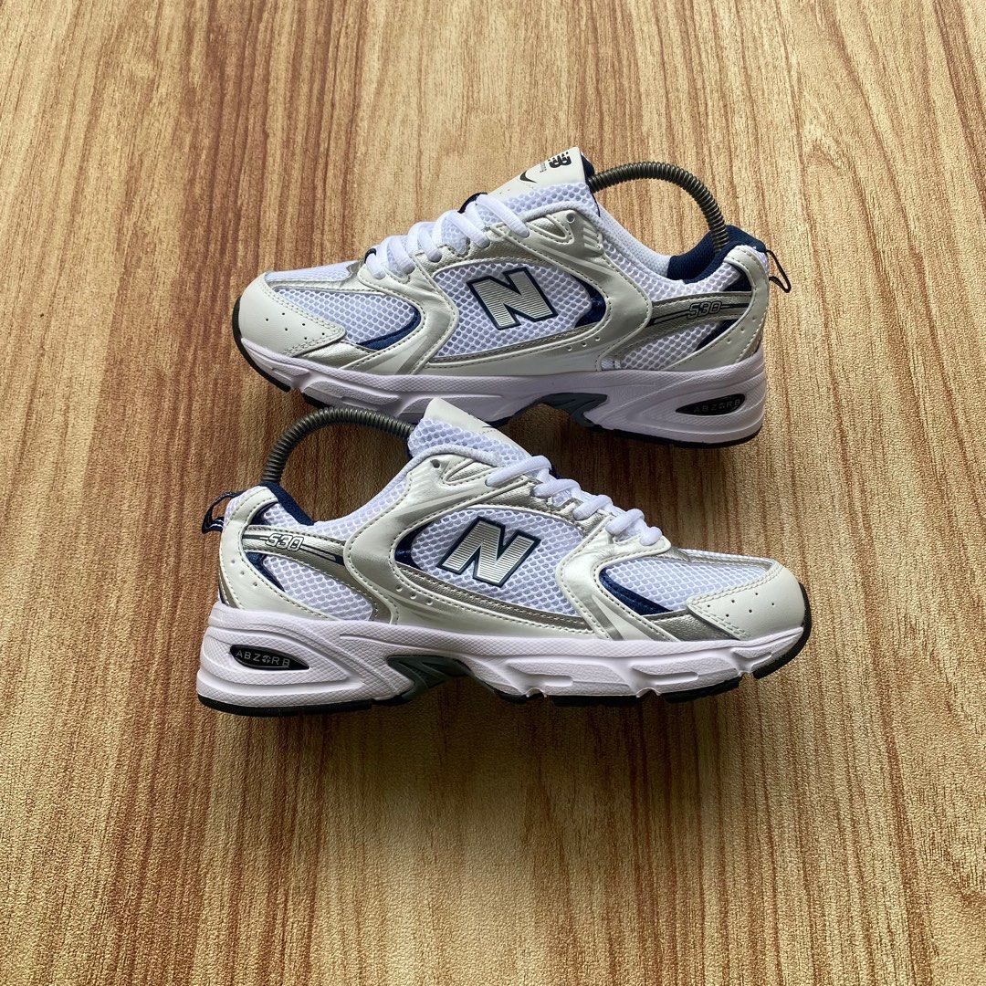New Balance 530 Running, Fesyen Wanita, Sepatu di Carousell
