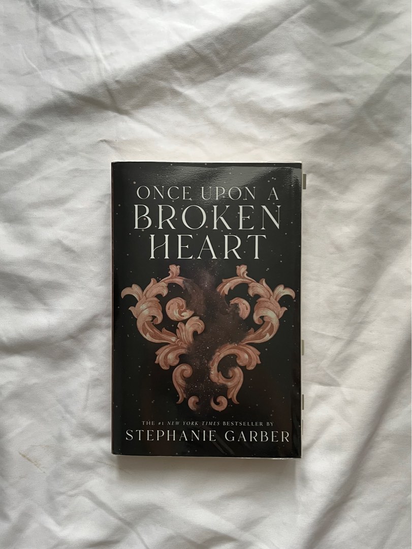 Once Upon a Broken Heart, Hobbies & Toys, Books & Magazines, Storybooks ...