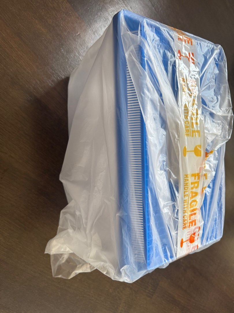 Plastic tank for small pets, Pet Supplies, Homes & Other Pet ...