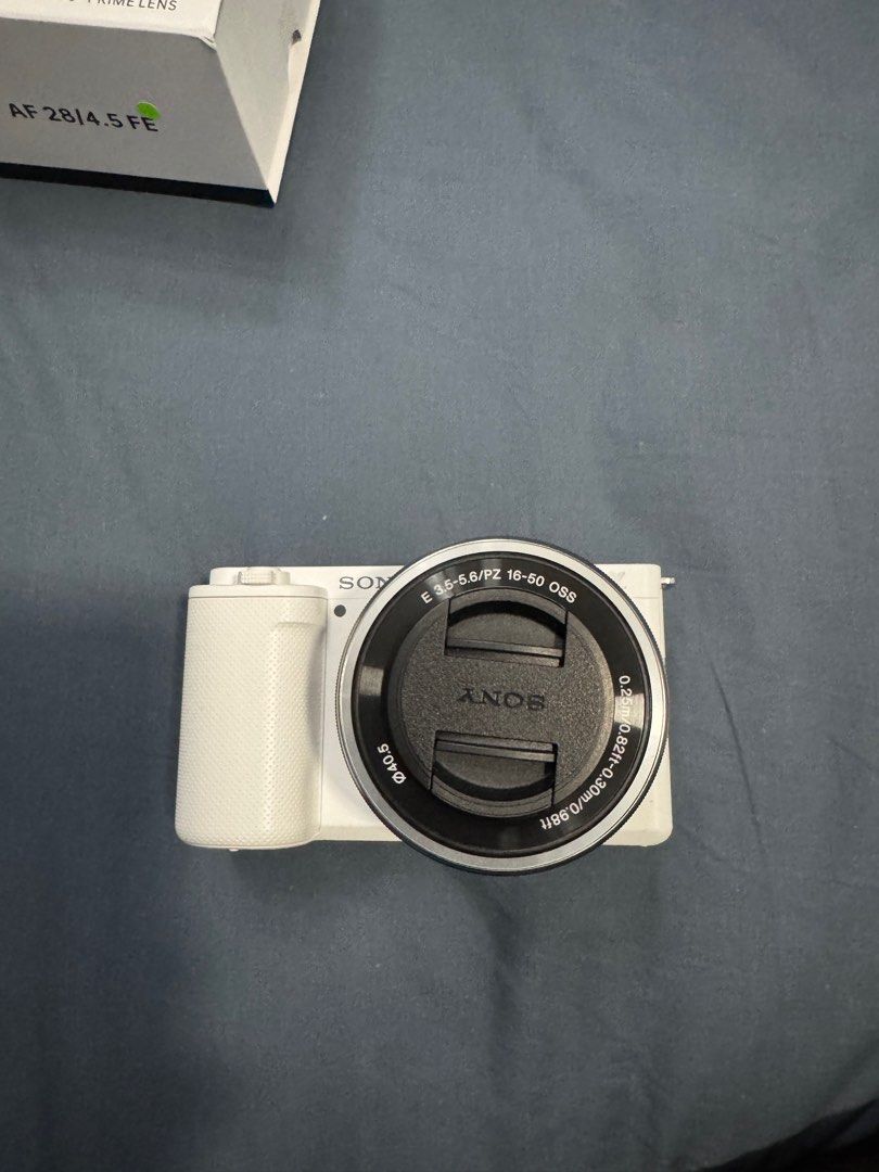 Sony ZV E10 White with 16-50mm OSS Kit Lens + Prime Lens, Photography ...