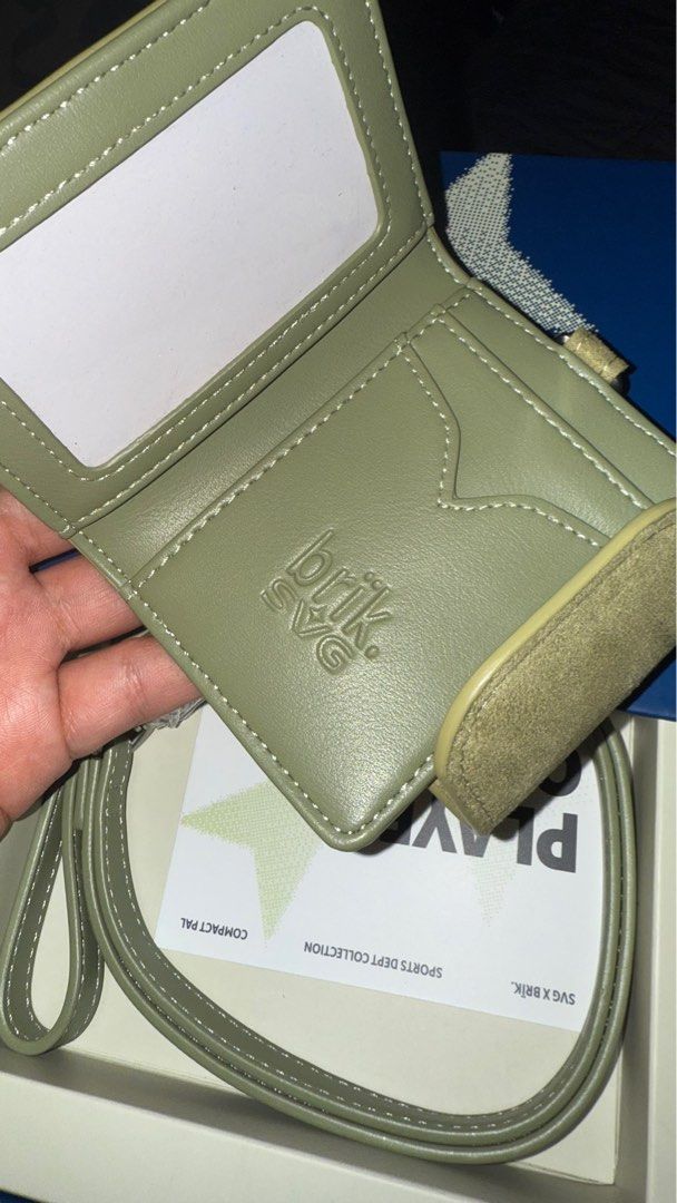SVG X BRIK COMPACT PAL OLIVE GREEN, Women's Fashion, Bags & Wallets ...
