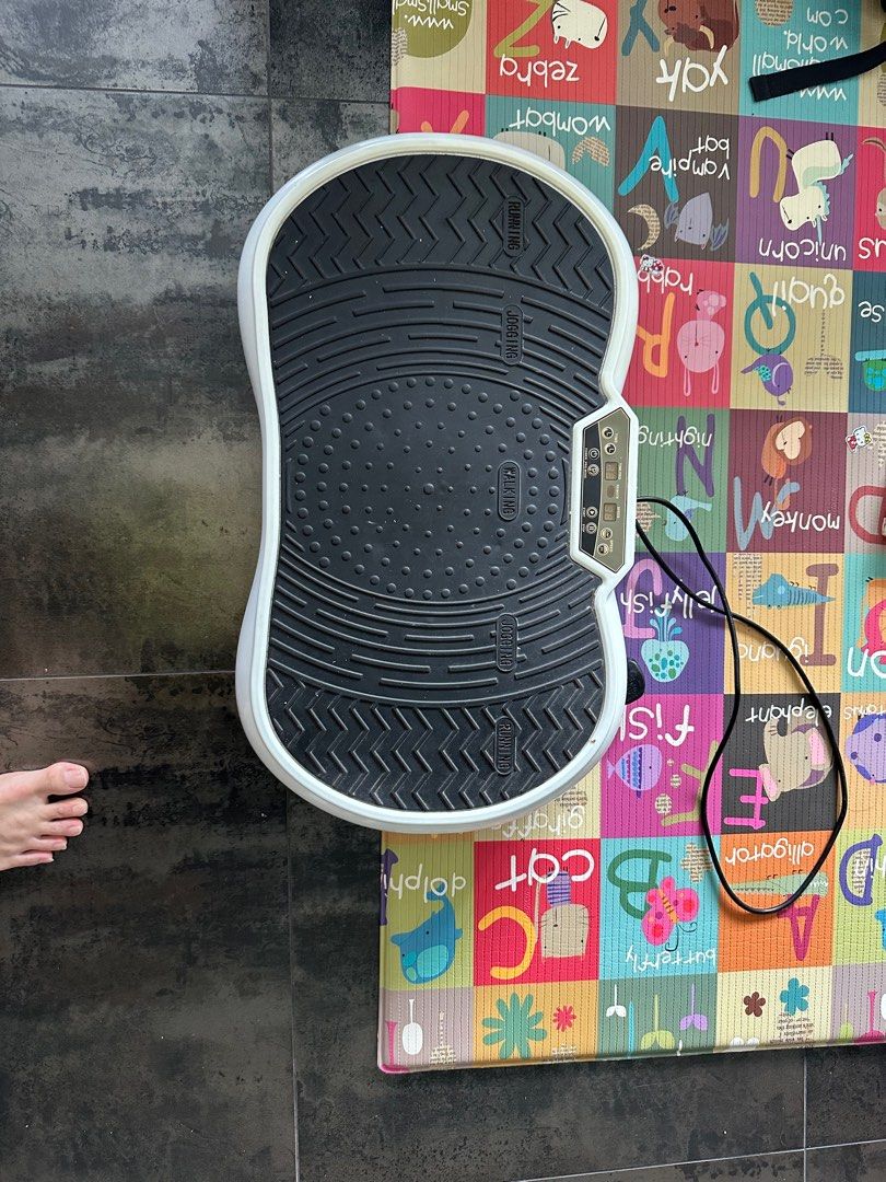 Vibration Plate - Unknown Brand, Sports Equipment, Exercise & Fitness ...