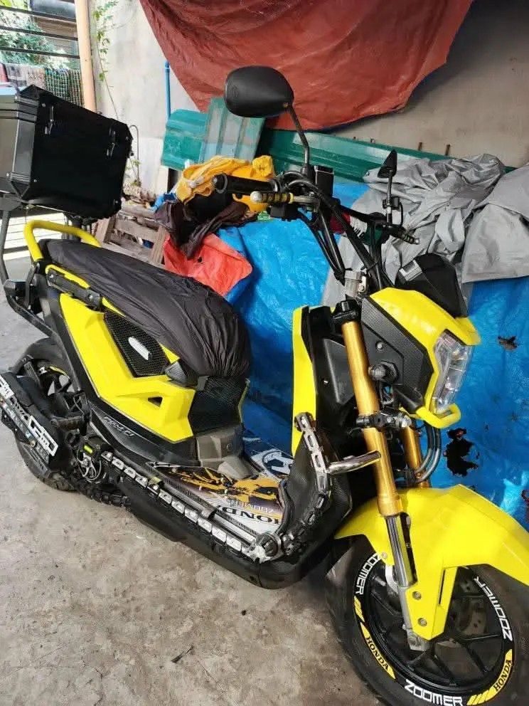 Zoomer x Gen 2, Motorbikes, Motorbikes for Sale on Carousell