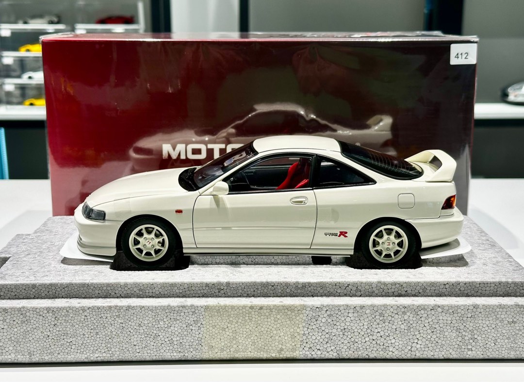 1/18 Motorhelix Honda Integra Type R DC2 Pre-Facelift Championship ...