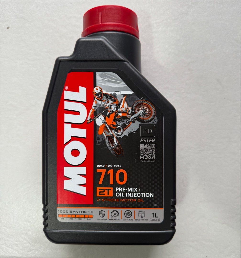 2T 2 Stroke Motul 710 Engine Oil, Sports Equipment, Bicycles & Parts ...