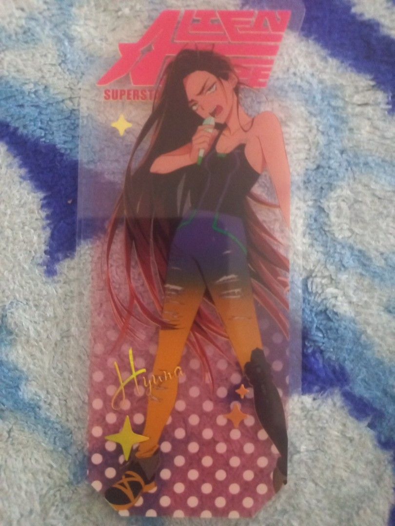 ALIEN STAGE BADGES, Hobbies & Toys, Toys & Games on Carousell
