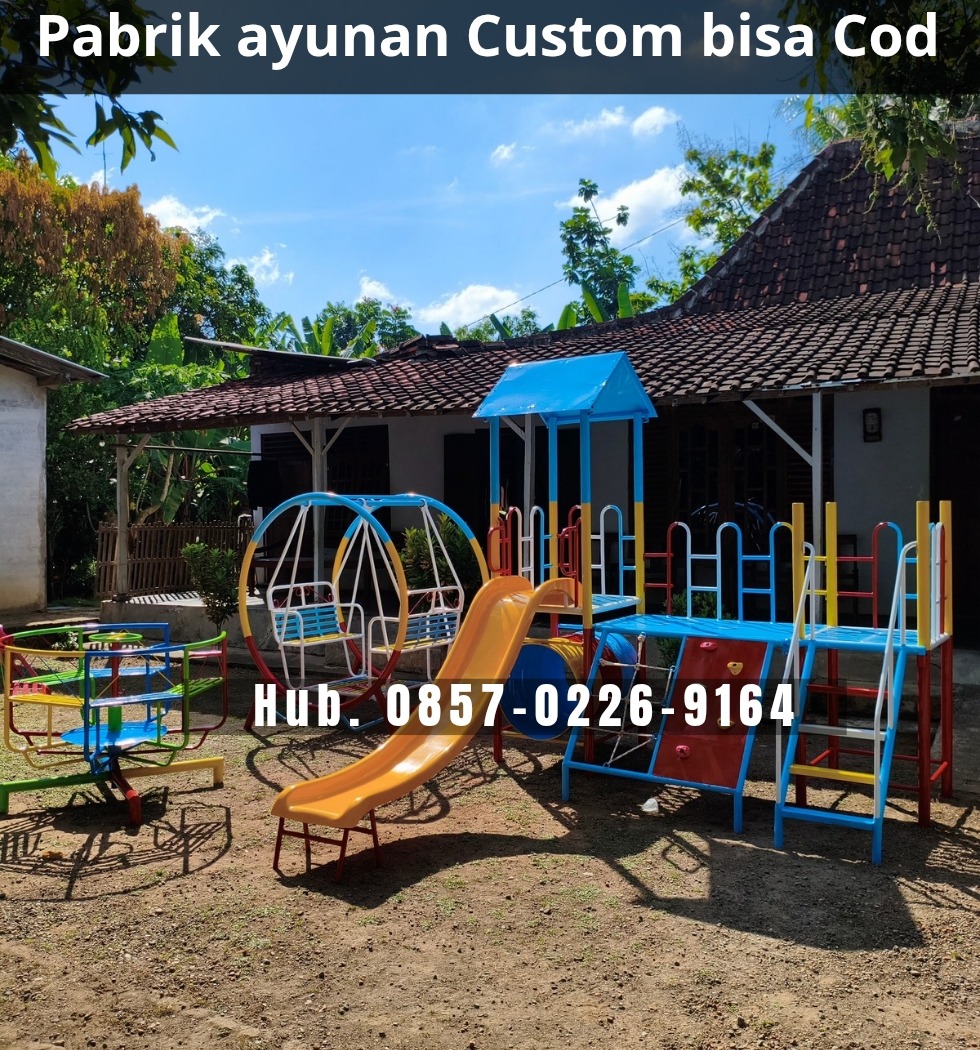 Gambar ayunan besi bulat besar Dan mainan playground Kec Donomulyo ...