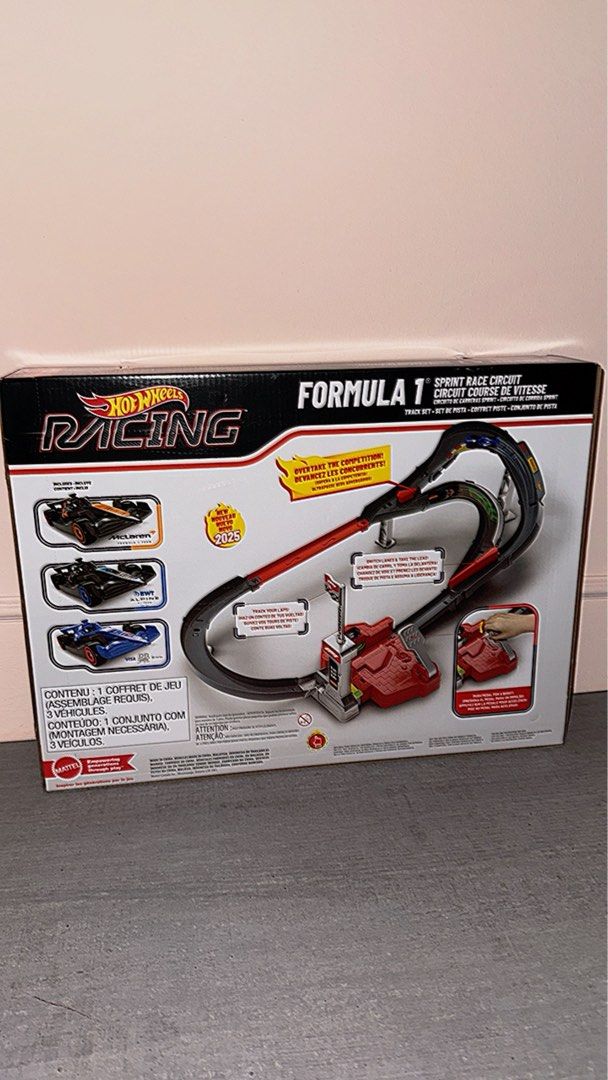 Hot Wheels Formula 1 Sprint Race Circuit Track Set, Hobbies & Toys ...