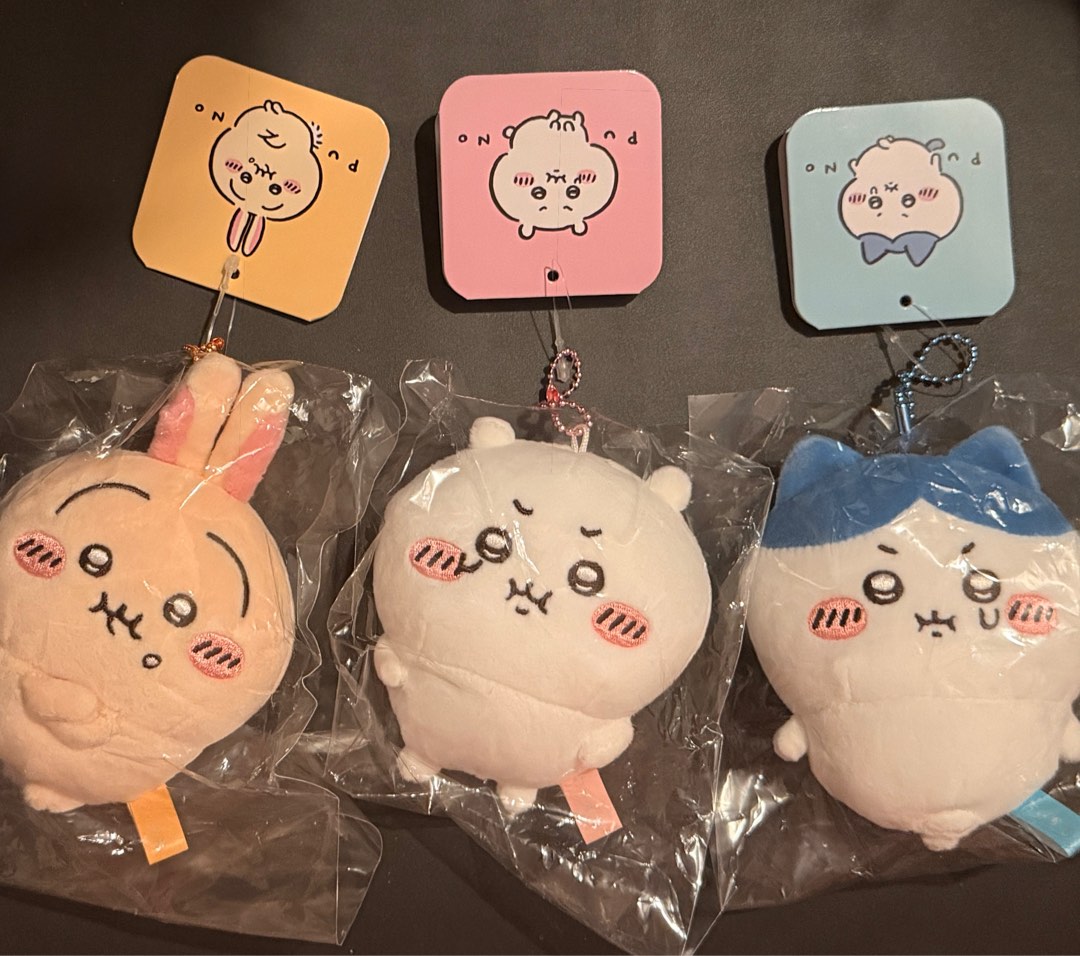 Official Chiikawa crying & angry series plush keychains, Women's ...