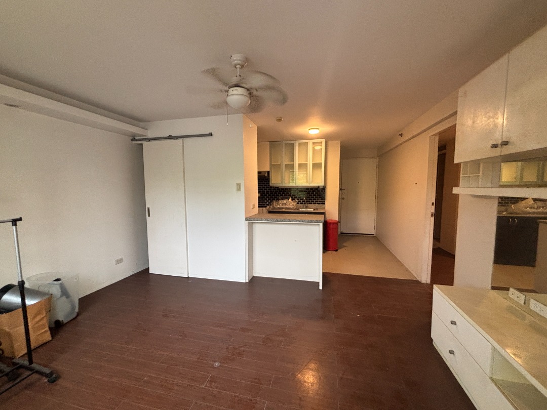 Rush Sale! Combined 1 Bedroom Unit with Parking Solano Hills Building 3 ...