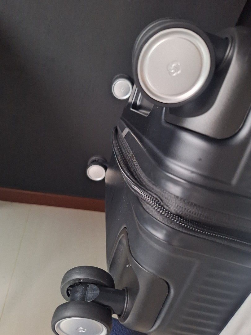 Samsonite Modus Spinner 69/25 Luggage - Black, Hobbies & Toys, Travel ...