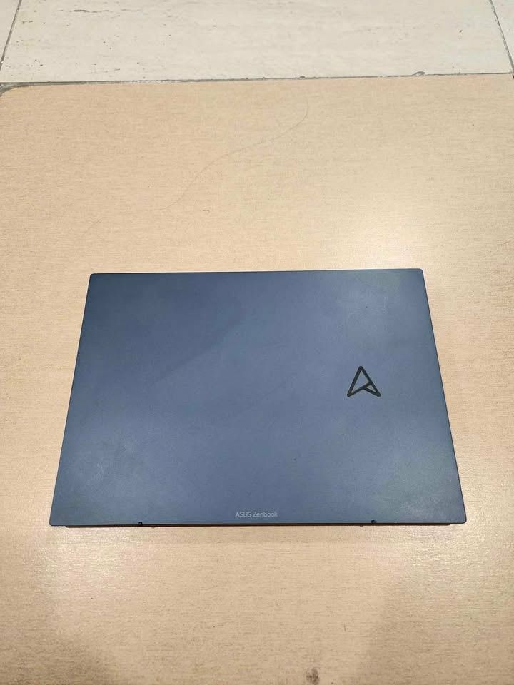 Asus Zenbook S13 like Microsoft Surface Go Pro Laptop, Computers & Tech ...