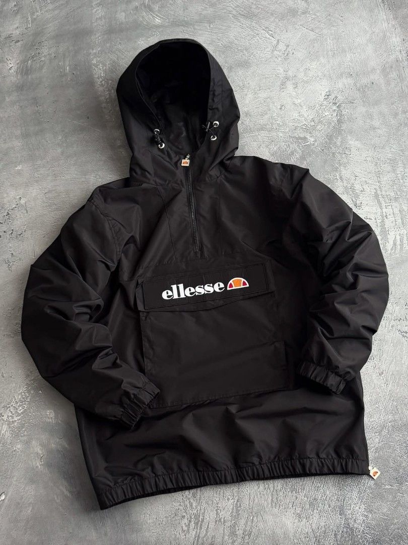 ellesse!!!, Fesyen Pria, Pakaian , Baju Luaran di Carousell