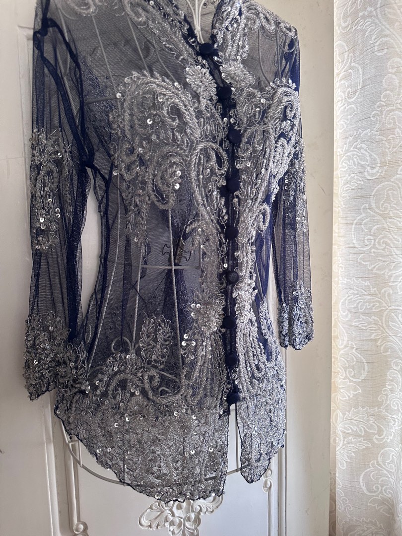 Kebaya Manik Indonesia, Women's Fashion, Dresses & Sets, Traditional ...