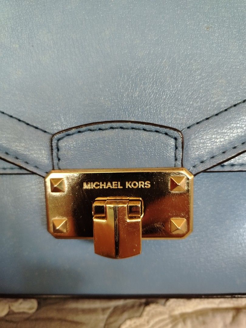 Original Michael Kors convirtable chain slingbag/Shoulderbag no issue ...