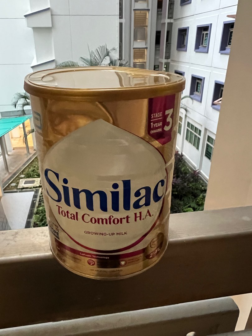 Similac Milk, Food & Drinks, Other Food & Drinks on Carousell
