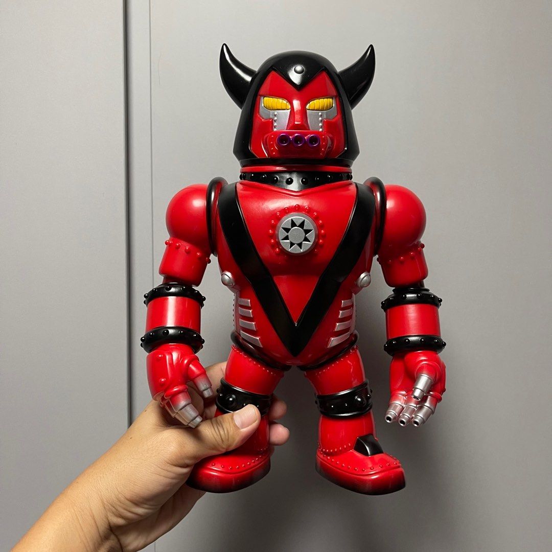 Sotakutoys TakuBot Seidon 2 version with pilot sofubi sofuvi popmart ...