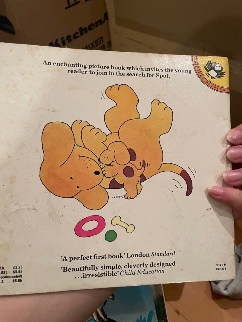 Where's Spot? by Eric Hill, 興趣及遊戲, 書本 & 文具, 兒童書籍 - Carousell