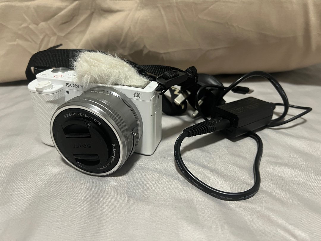 ZE-V10 Sony Video Camera - Like New, Photography, Photography ...