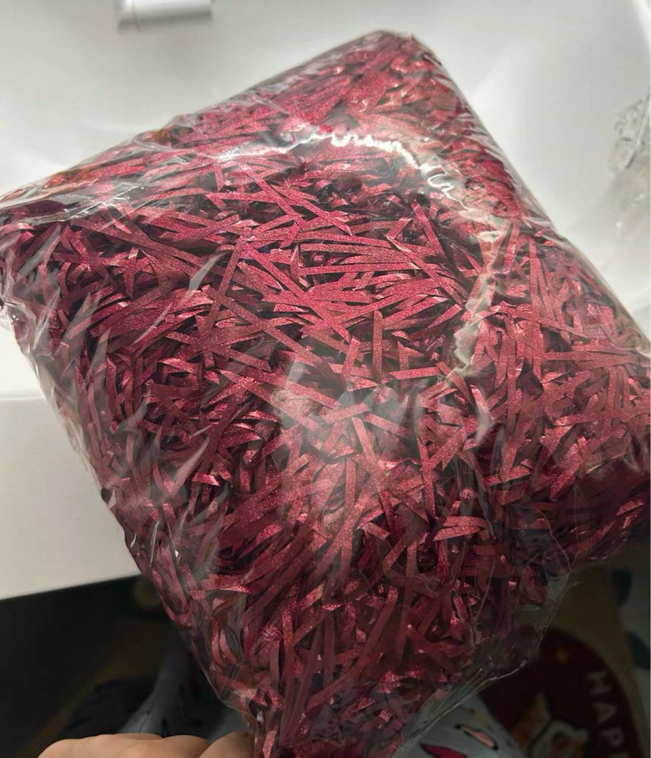 350g Red Glitter Gift Shred, Hobbies & Toys, Stationery & Craft, Other ...
