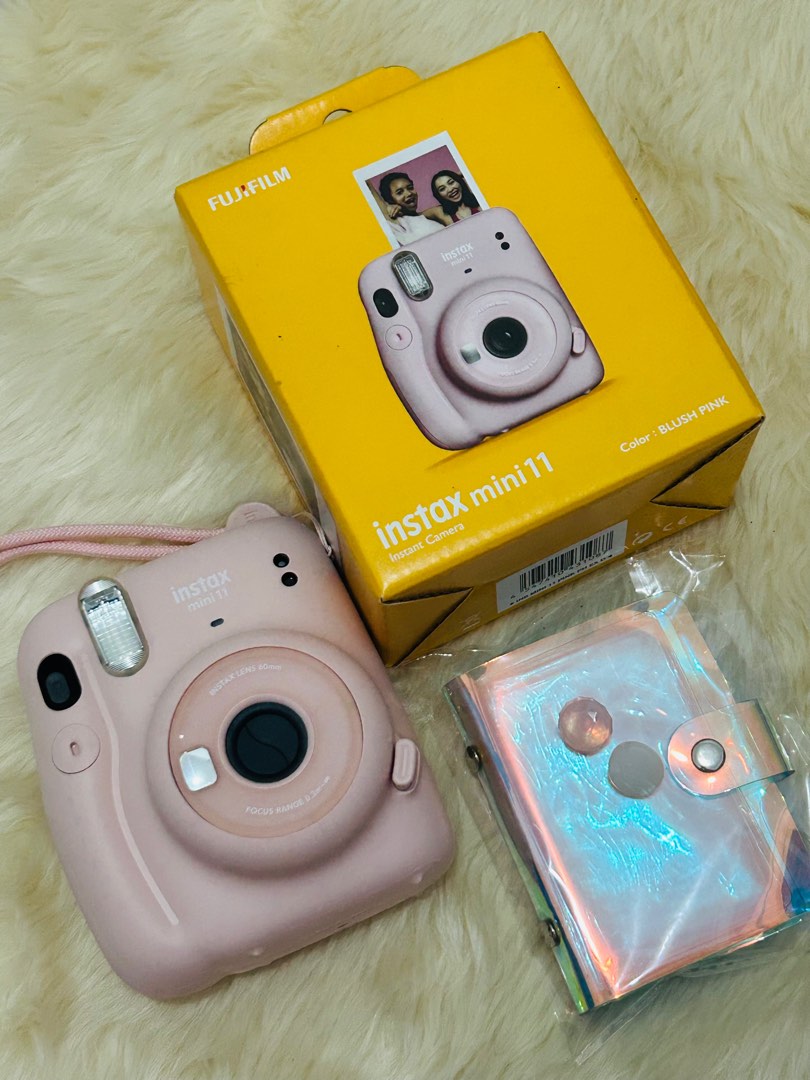 📸 Instax Mini 11 Bundle! 3 FREE Cases + Album + Batteries – Only ₱3,999 ...