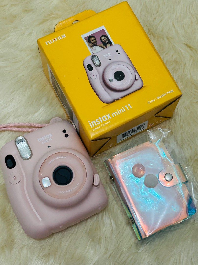 📸 Instax Mini 11 Bundle! 3 FREE Cases + Album + Batteries – Only ₱3,999 ...