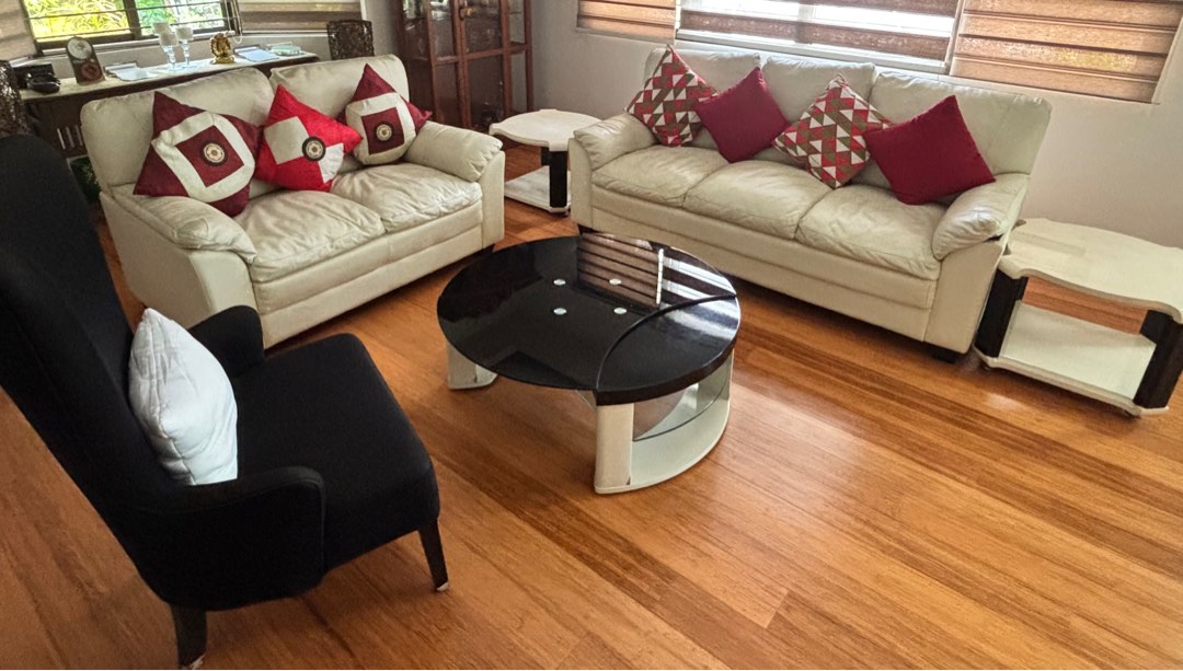 For Sale Gently Used Leather Sofa Set, Center Table and Accent Chairs ...